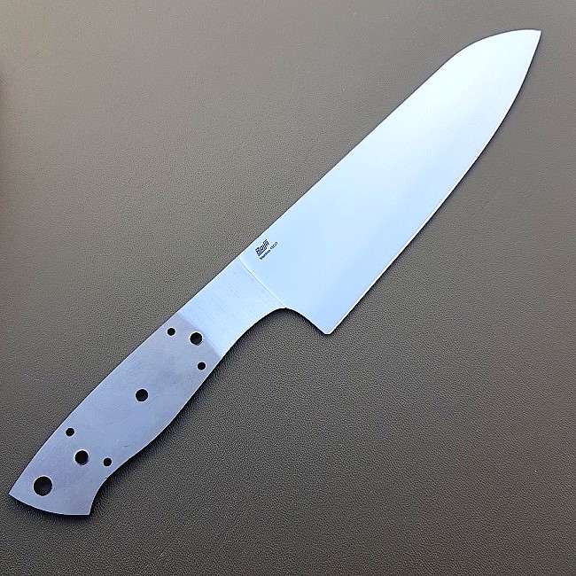Köp Knivblad för att göra en egen kniv hos Knivmaterial.se